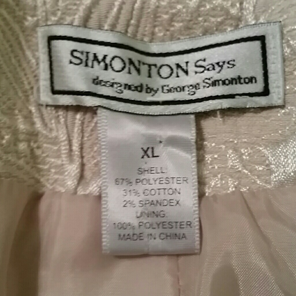 "George Simonton Says" Elegant Pea Coat. - Gem